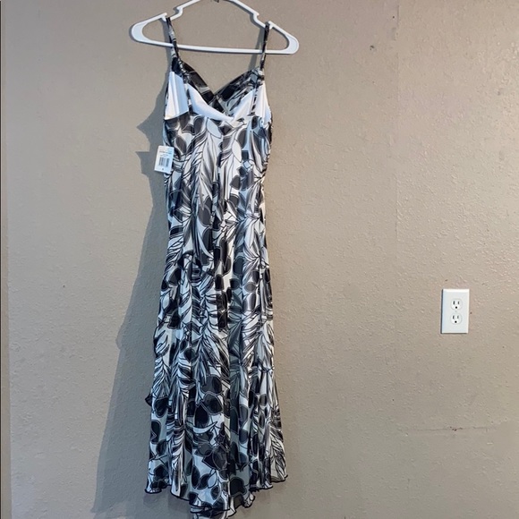 B. Smart | Dresses | White Black Bsmart Size 6 High Low Dress Wtags ...